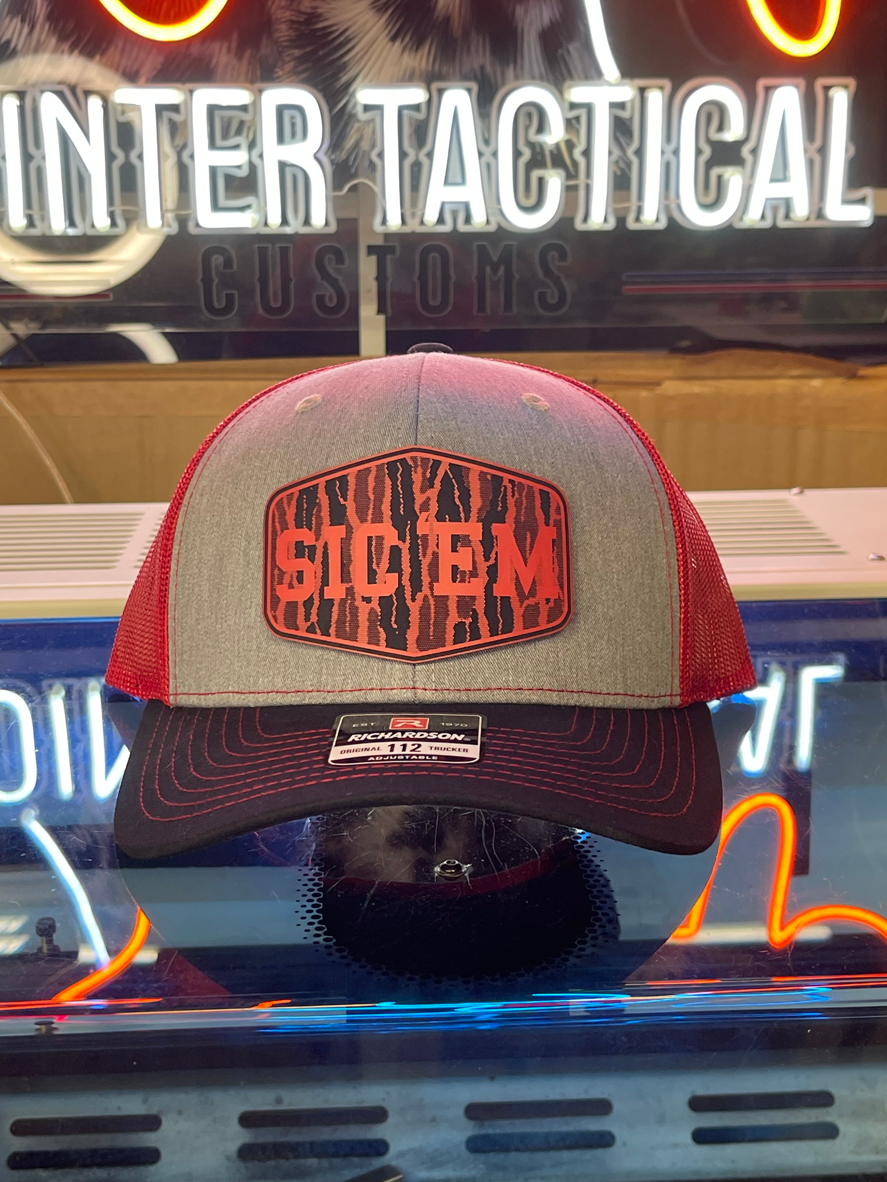 SIC’EM Linen Camo Patch Hat | Gray Black Red Mesh Richardson 112 Truck ...